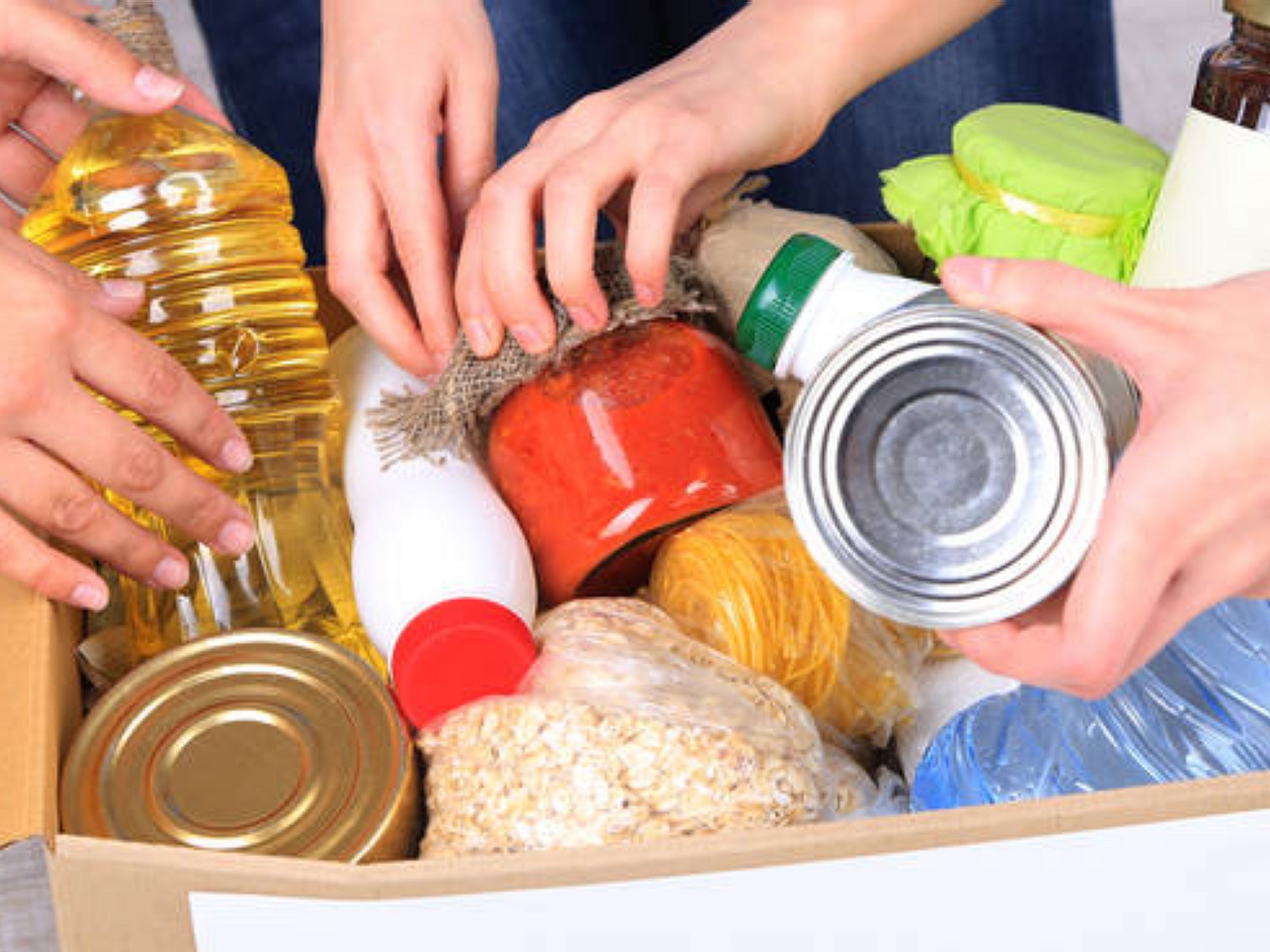 Comunità Pastorale San Paolo della Serenza - Raccolta di generi ...